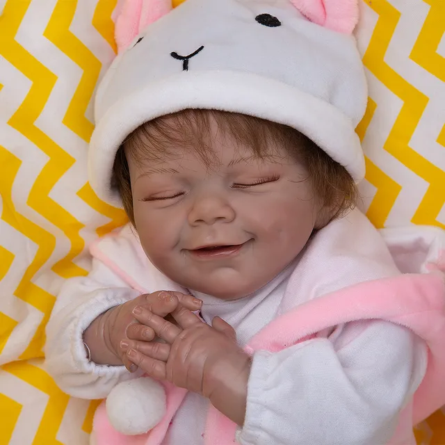 April Smiley's Instagram, Twitter & Facebook on IDCrawl