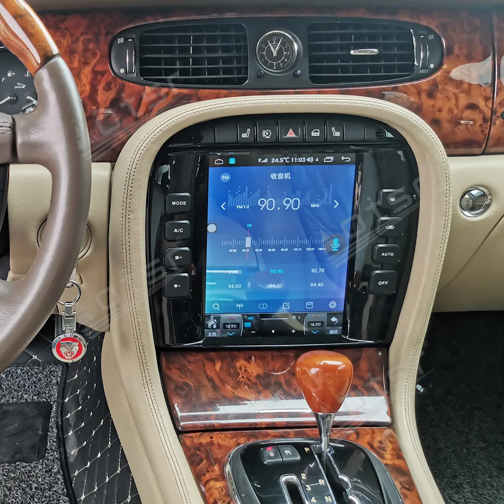 2009 Jaguar Xjr Interior