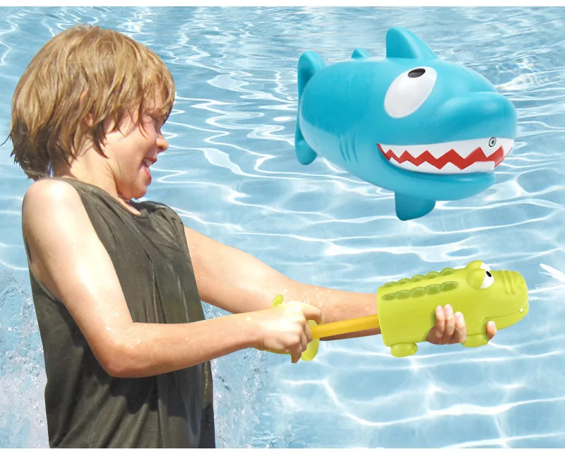 Interesting Summer Water Spraying Cartoon Crocodile Hydraulic Giant ...