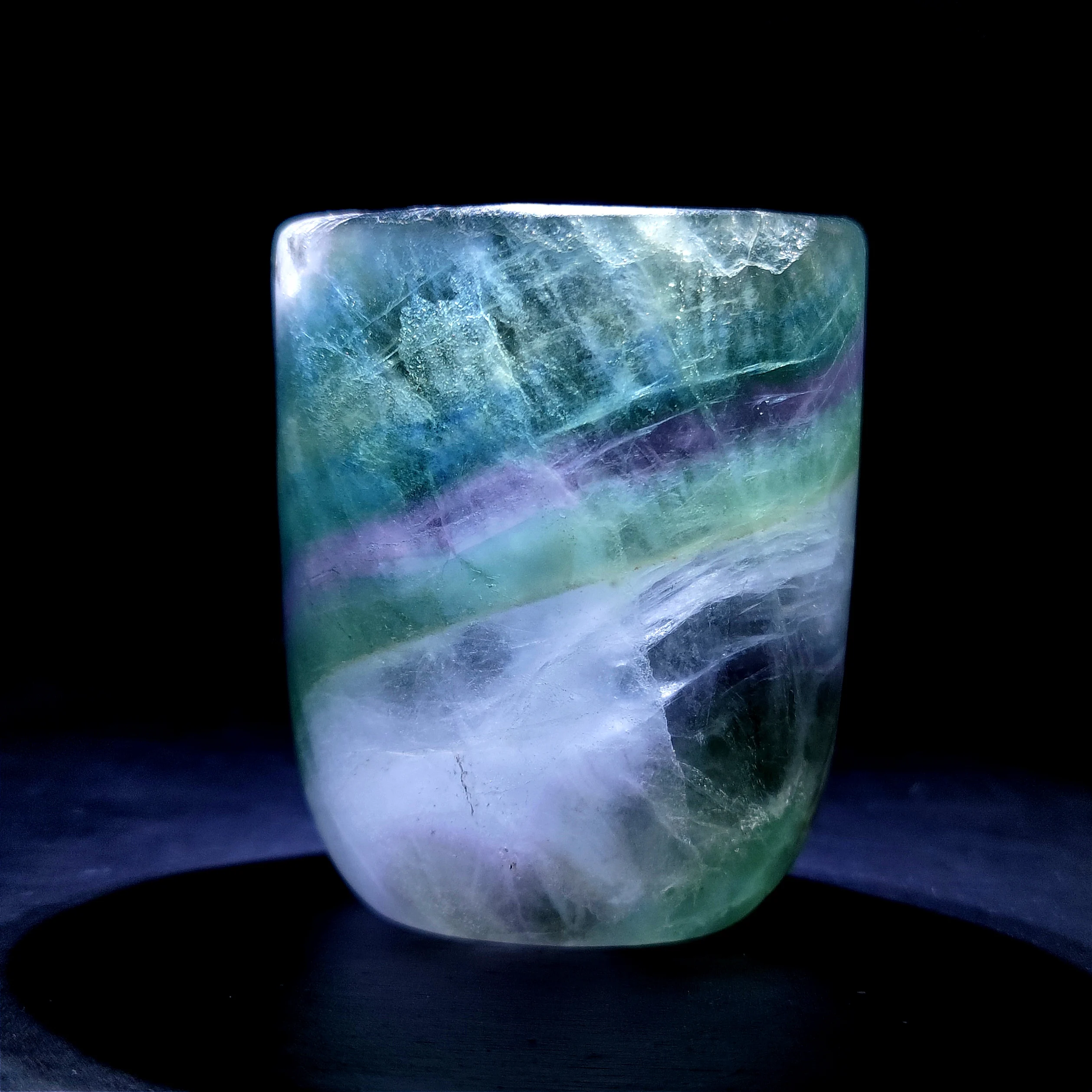Unique-Natural-Crystal-Tea-Cup-Green-Fluorite-Crystal-Cups-Carving ...