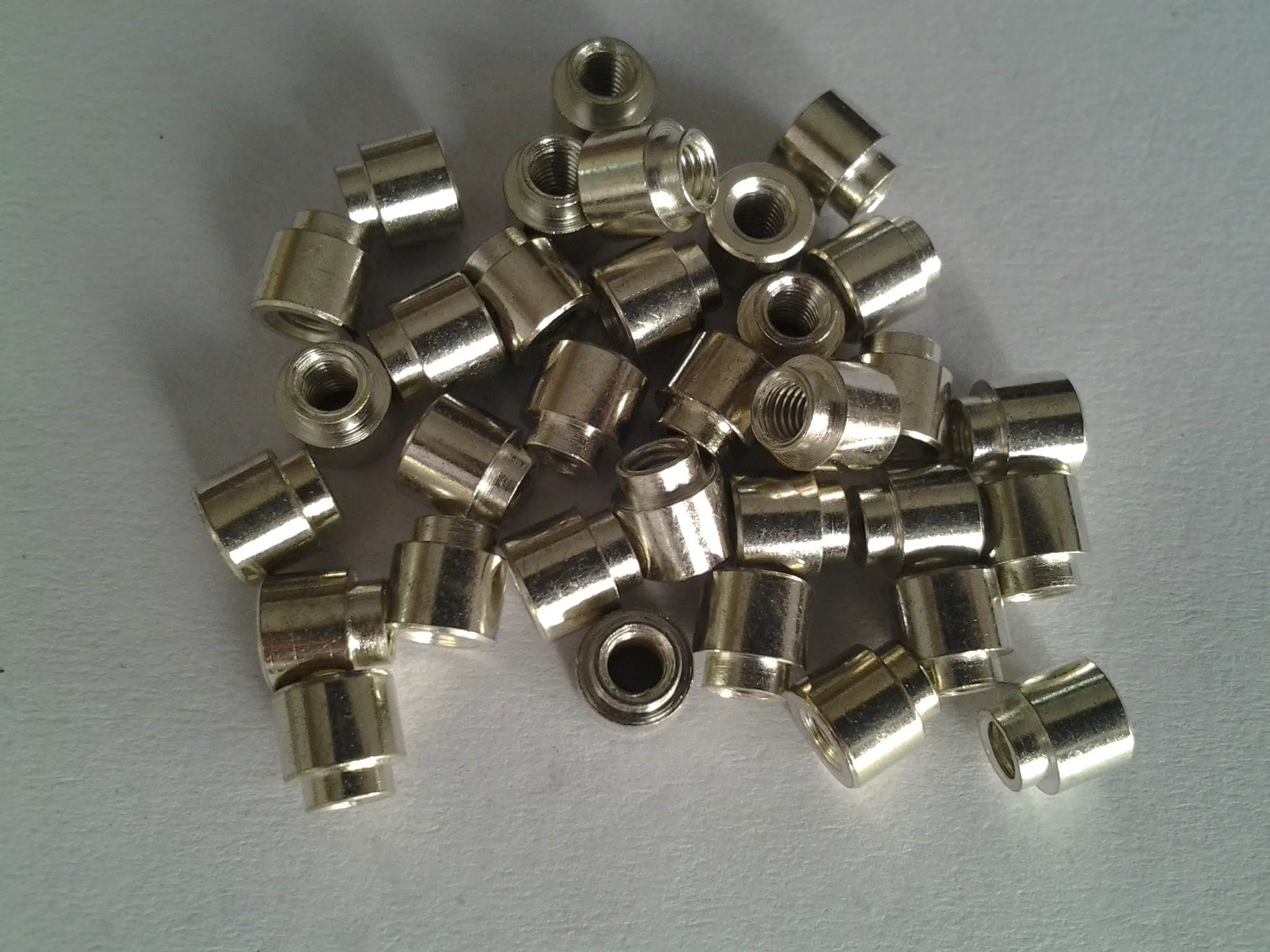 KFE-M3 Broaching Standoffs Fasteners for Metal Sheets and Panels Server ...