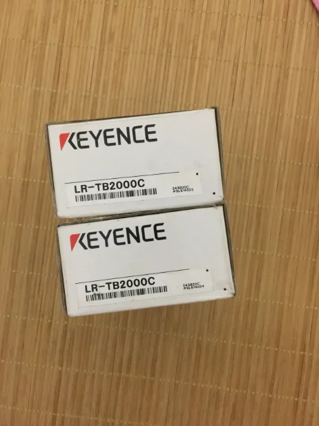 Keyence-LR-TB2000C-NEW-IN-BOX.jpg