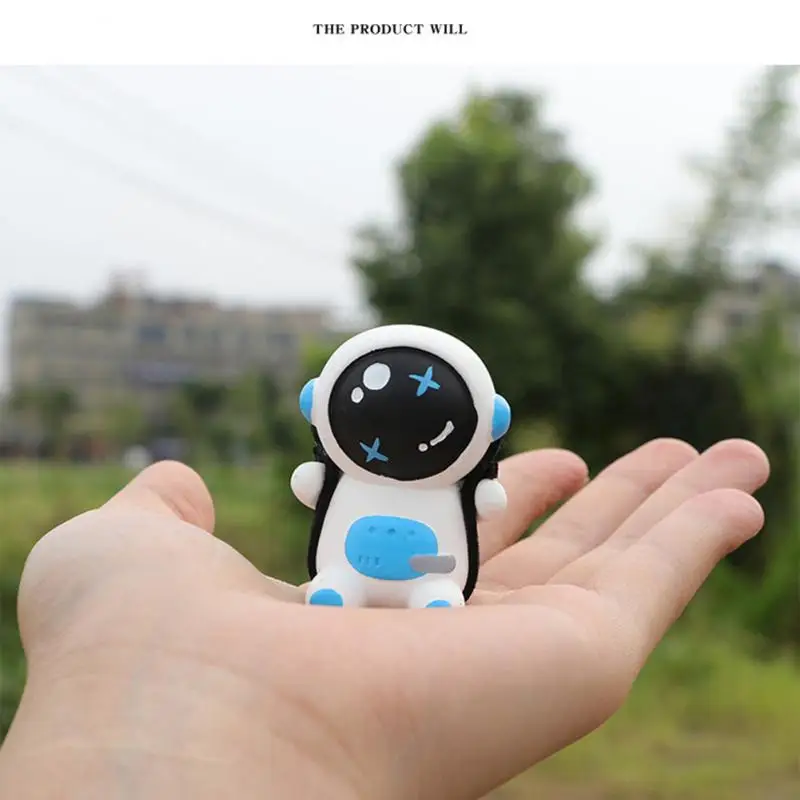 Car Interior Astronaut Decoration Personality Pendant The Groot Model ...