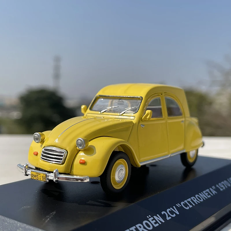 1-43-Scale-Citroen-2CV-Classic-Car-Model-Alloy-Diecast-Toy-Vehicle-for ...