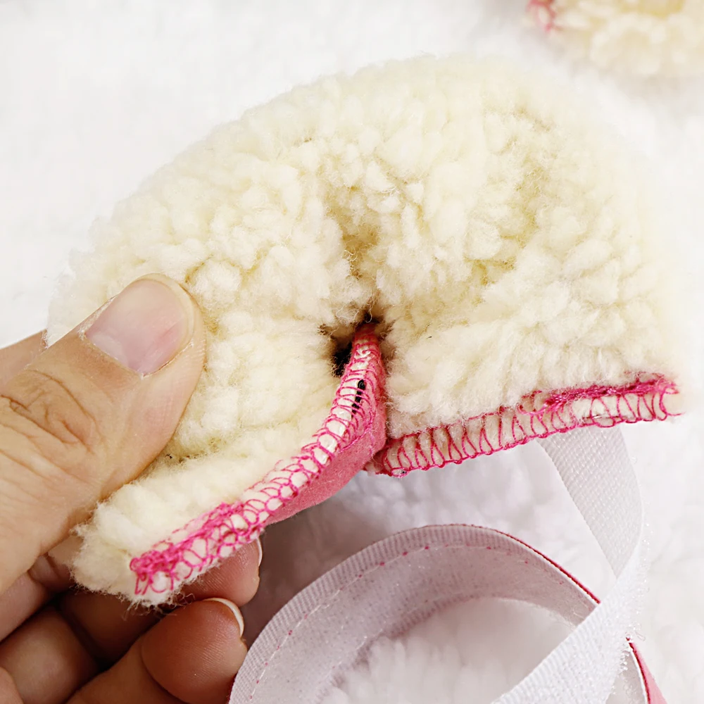 Chaussons anti-dérapants pour chats • Chaussons Univers