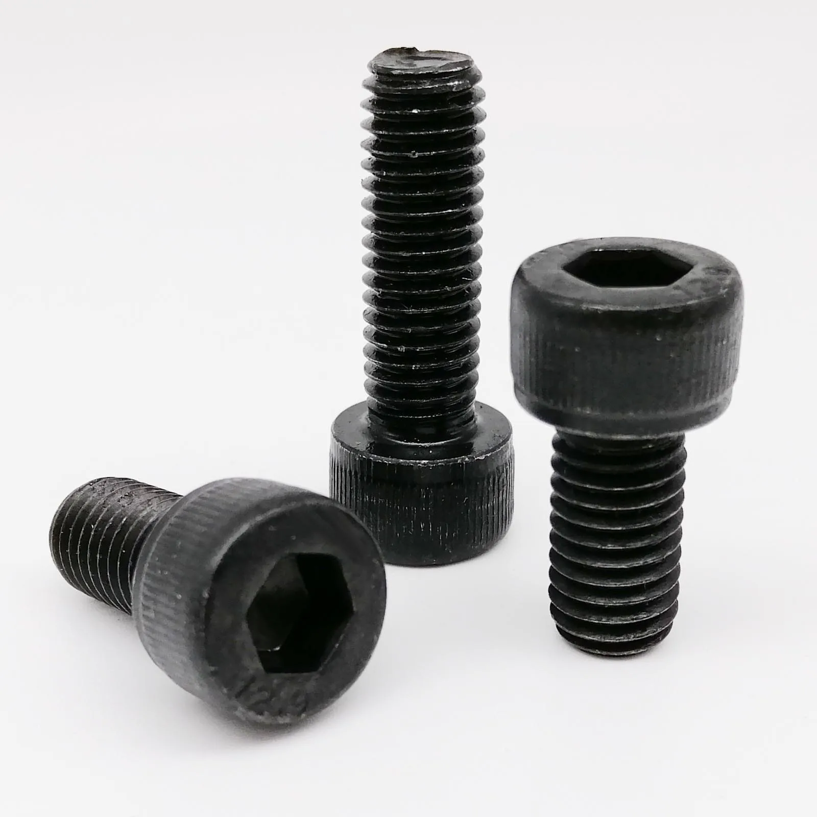 M8 5pcs-25mm -Boulon à tête hexagonale en acier allié 12.9, couleur ...