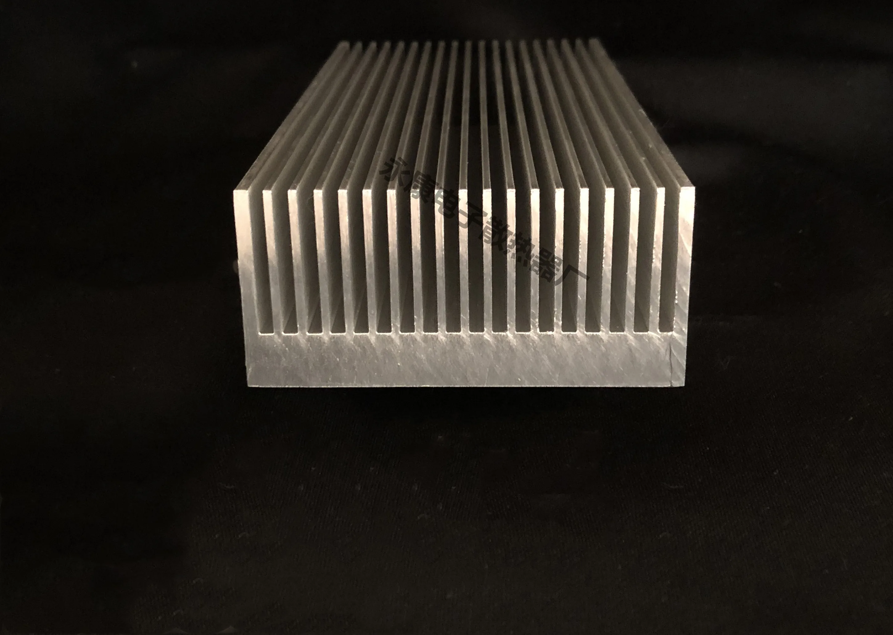 Electronic-Radiator-Aluminum-Dense-Teeth-Heatsink-50-100-150-200-300 ...