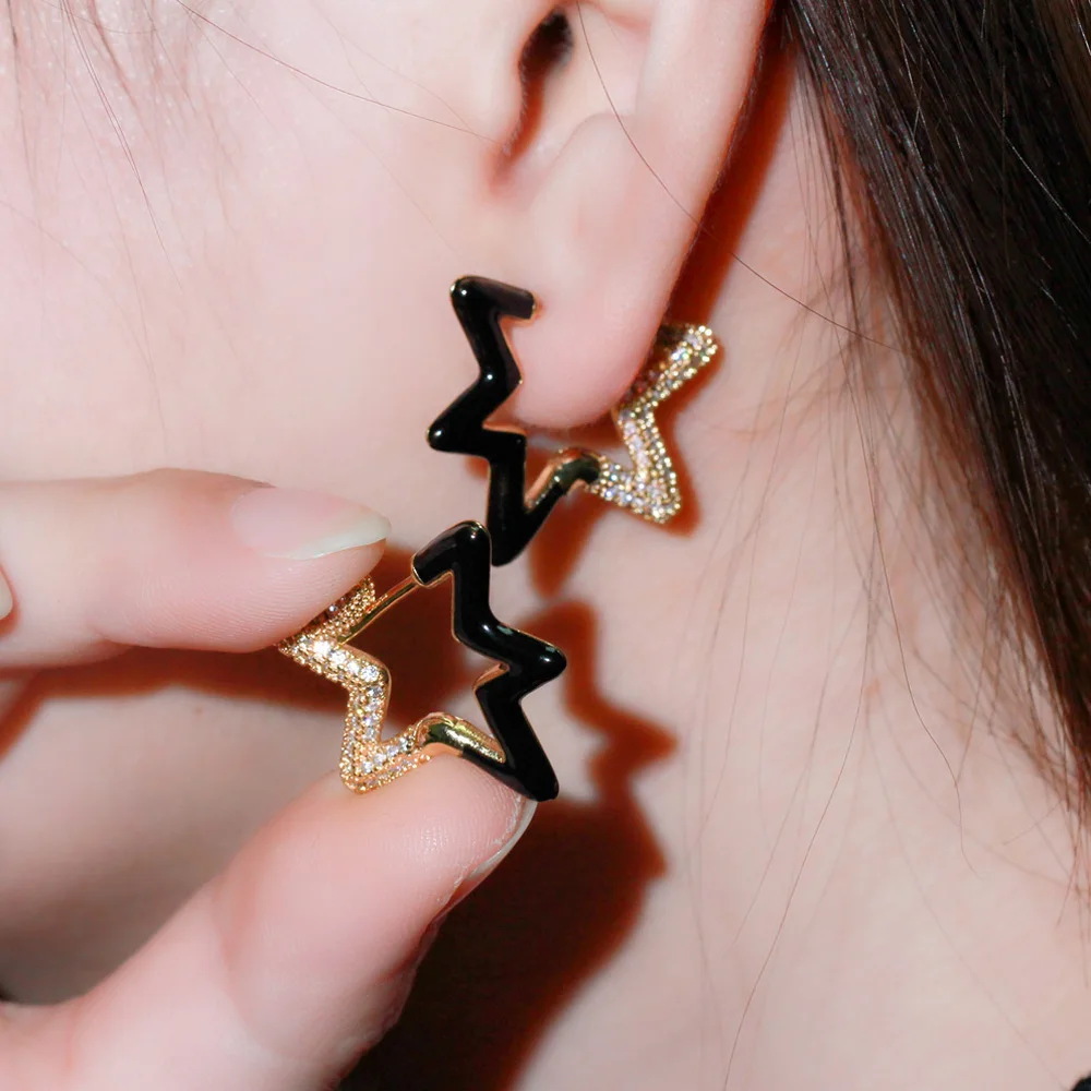 Schwarzes Ohrringe Design