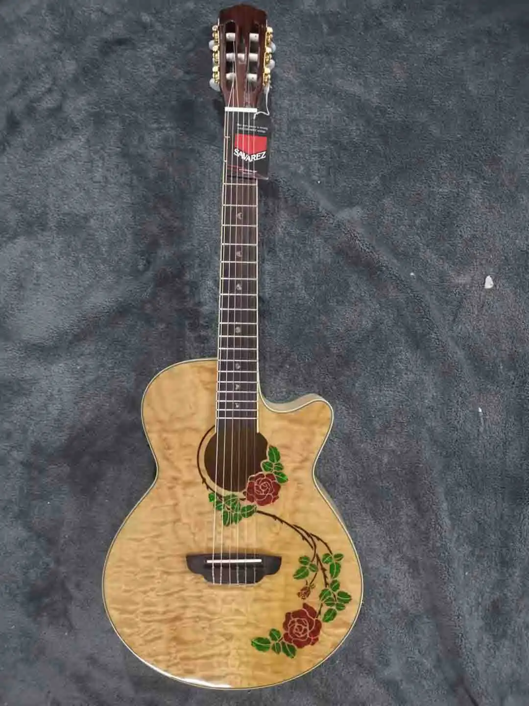 Unique Acoustic Guitar Designs