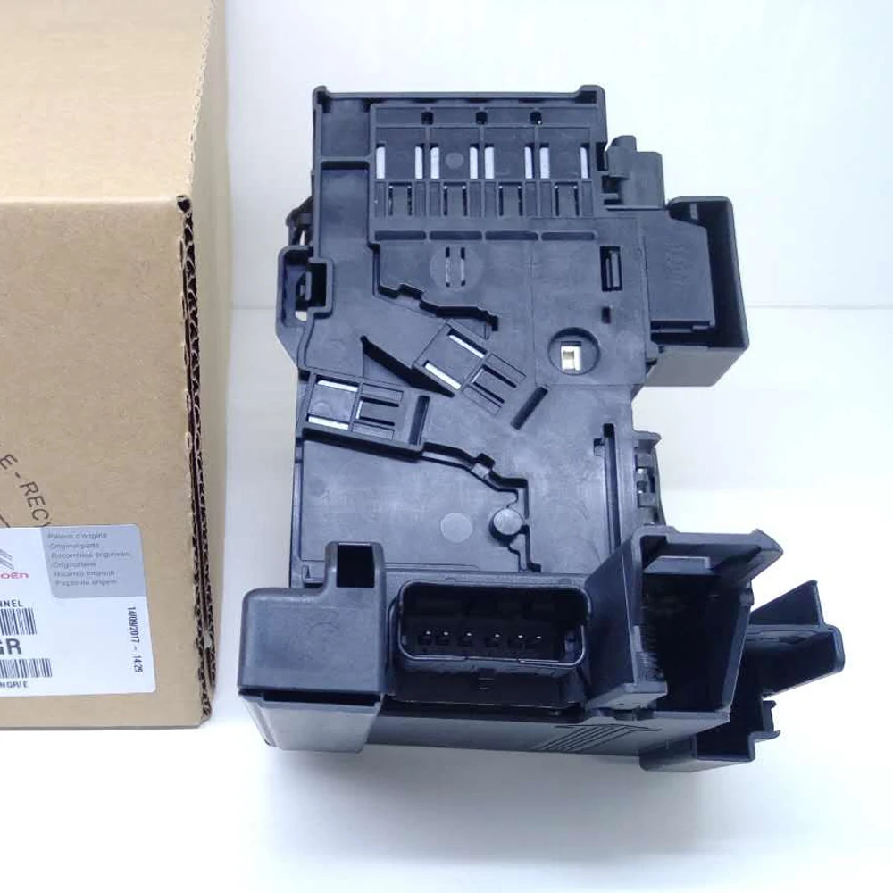 Caixa de fusível bpga bateria módulo 28236841 6500gr 6500.gr usado para ...