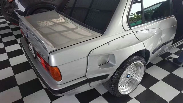 Bmw E30 325i Body Kit