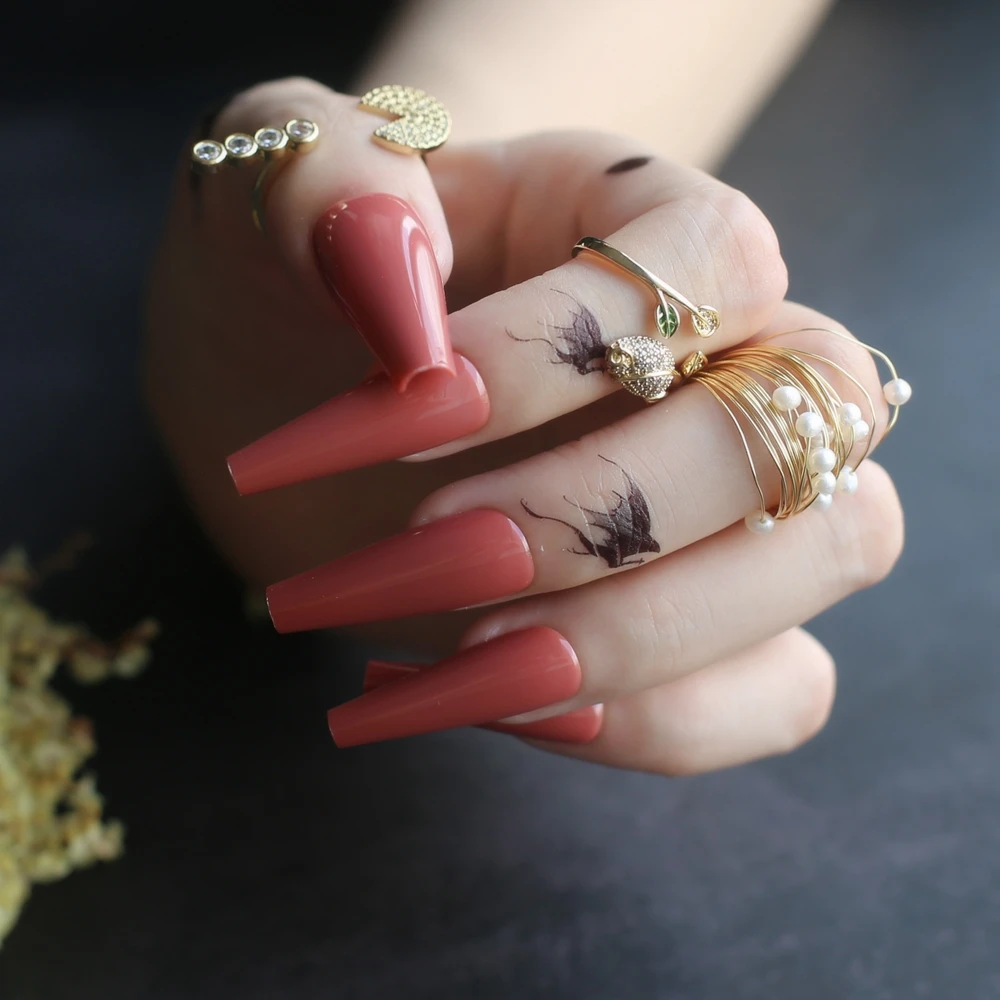 Coral Acrylic Nails For Prom