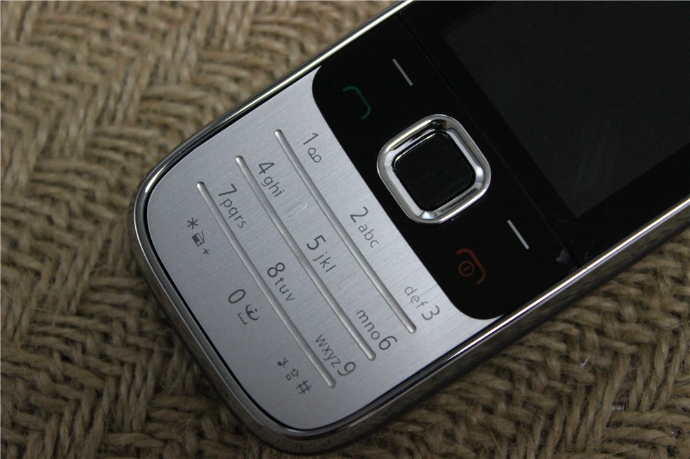 Nokia 2730 Magenta