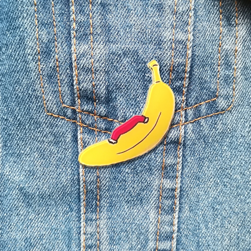 Beautiful-Brooch-Pin-Cartoon-Acrylic-Banana-Badges-Vintage-Lapel-Pins ...