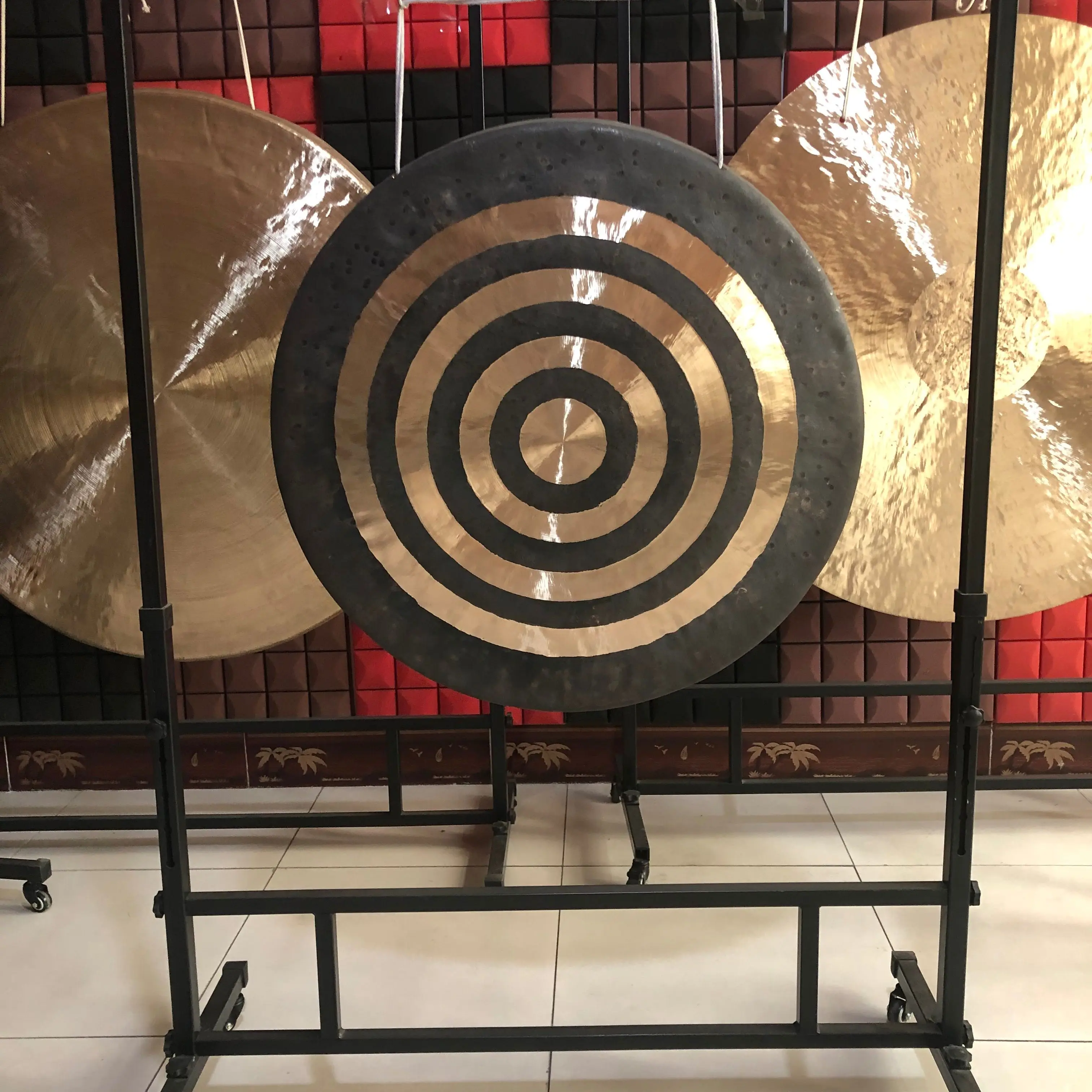 Chines-Arborea-gong-for-sale-Hanmade-Small-Sun-Gong-30CM.jpg