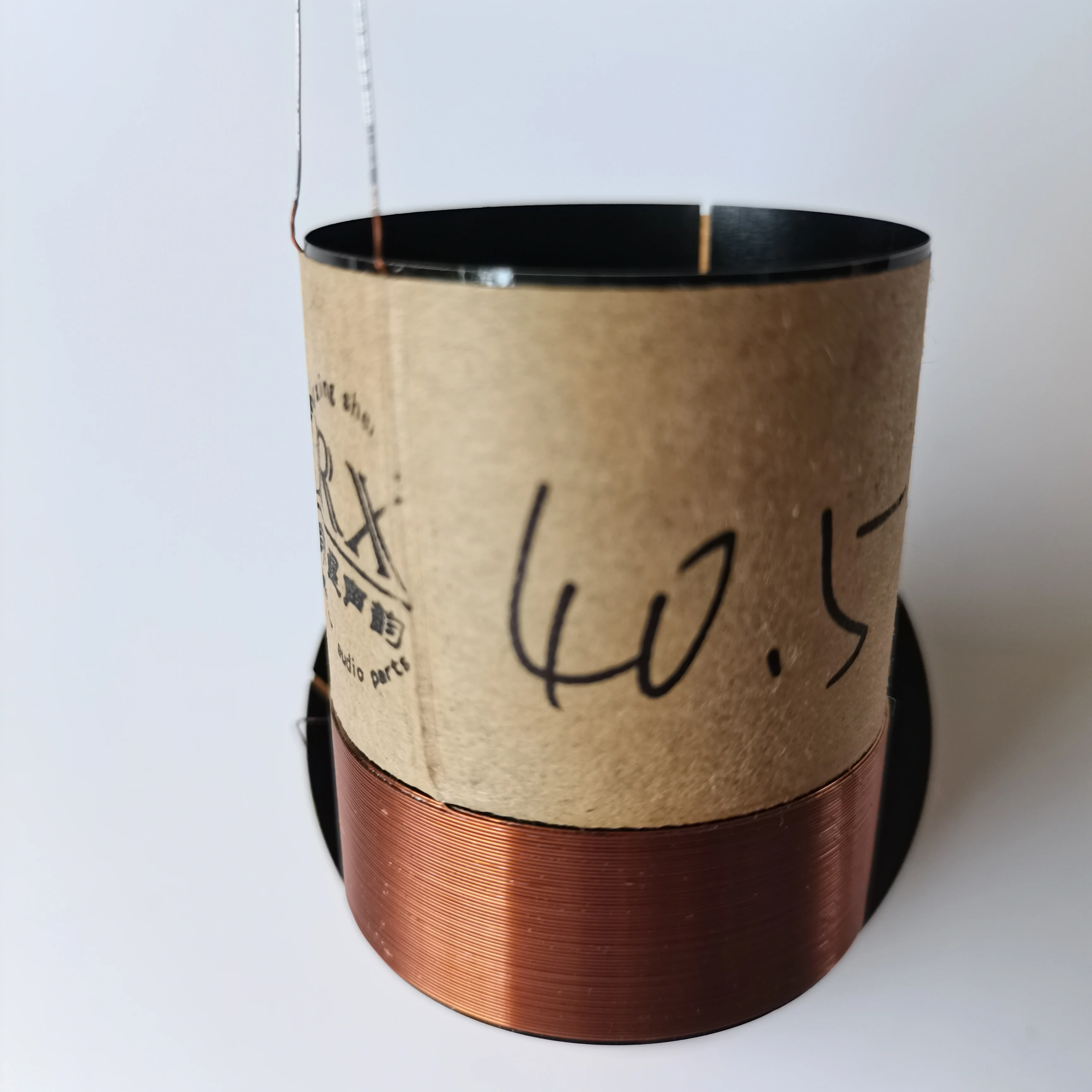 1 pcs ID: 40.5mm 8ohm 2F horn voice coil Skeleton:Black aluminous ...