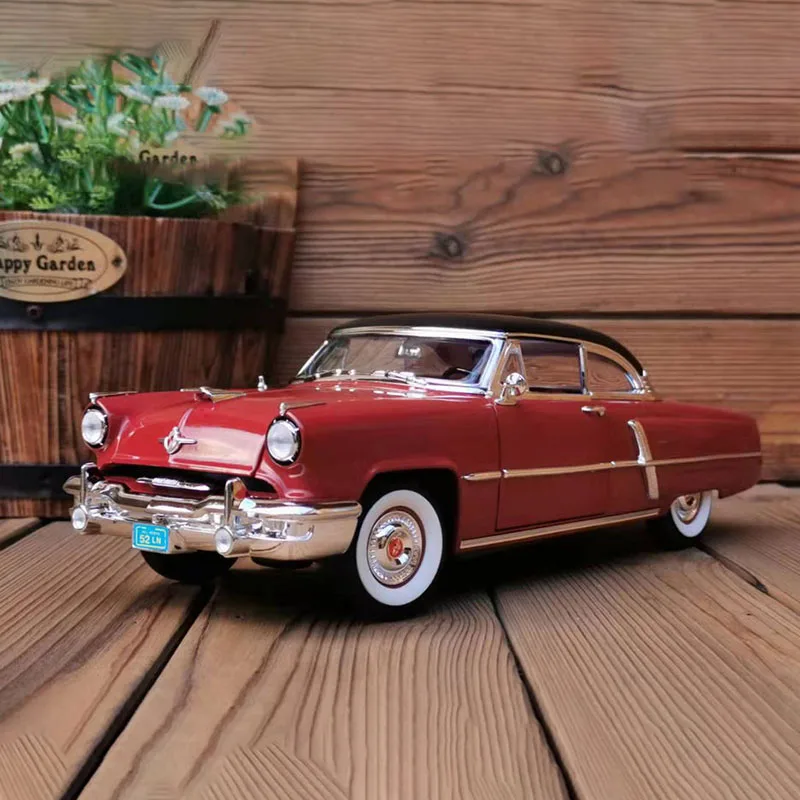 Diecast 1:18 Scale 1952 Capri Classic Alloy Car Model Collection ...