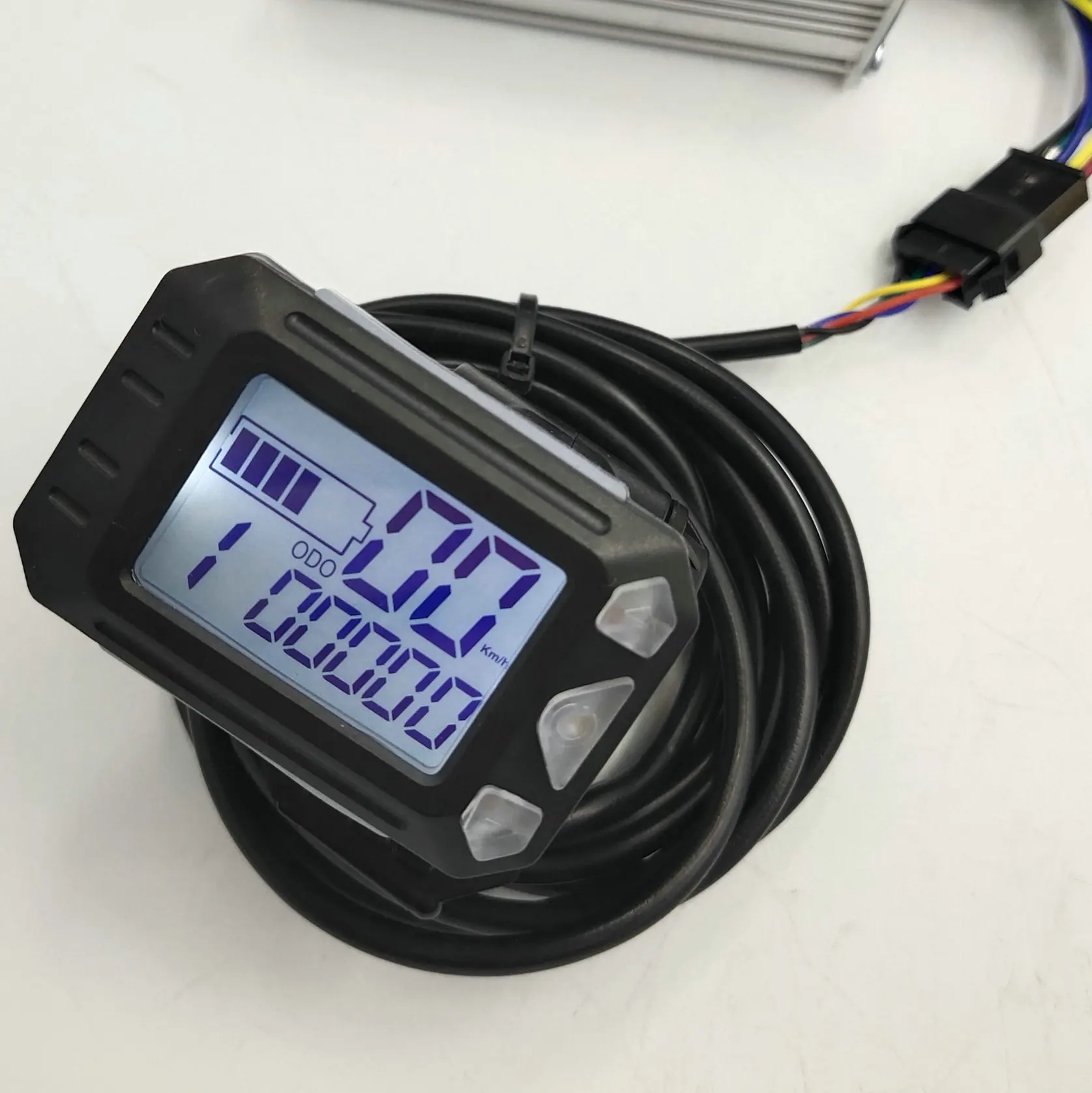 Speedometer Battery Indicator LCD Display With Thumb Throttle Shifter ...