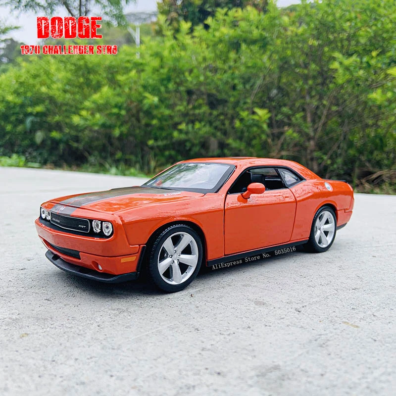 Maisto 1:24 2008 Dodge Challenger Simulation Alloy Car Model Crafts ...