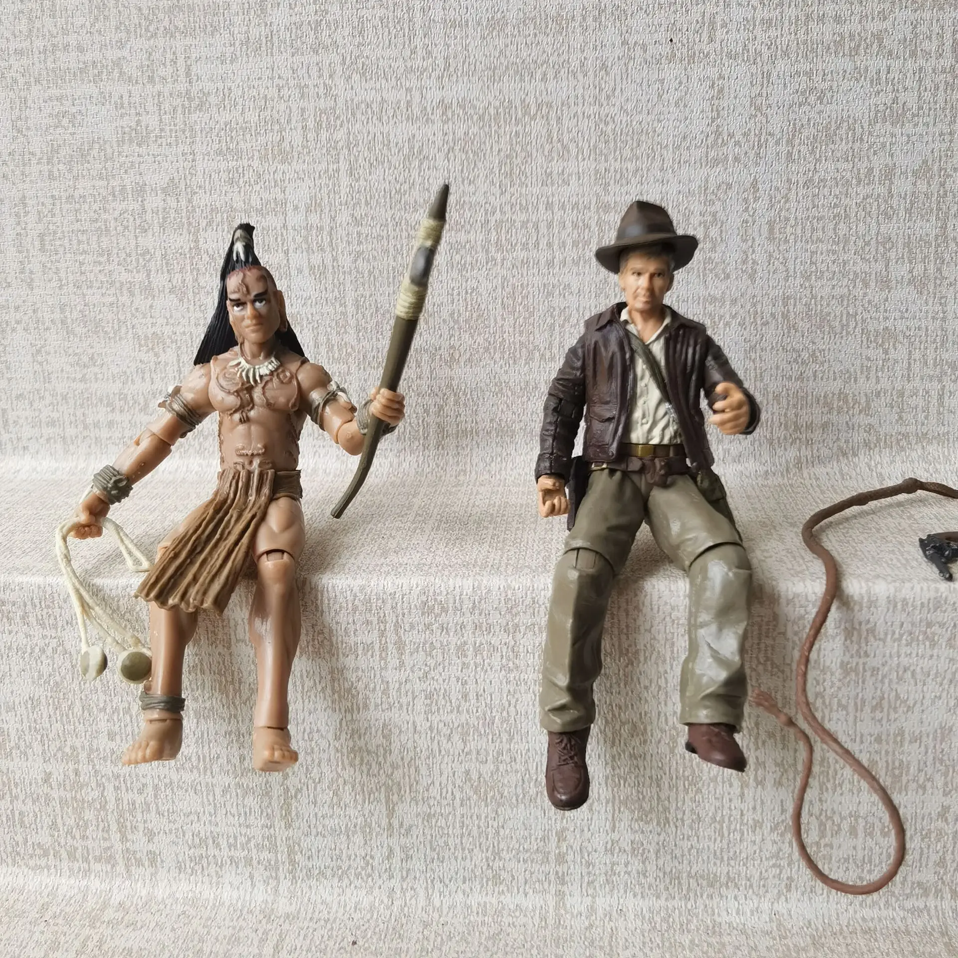 1pcs-10cm-Cartoon-anime-Indiana-Jones-Action-Figures-Model-decoration ...