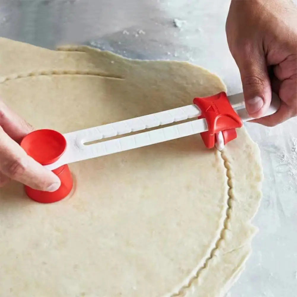 Patterned Pizza Cutter | Plastic Pastry Cutter | Plastic Cookie Cutter ...