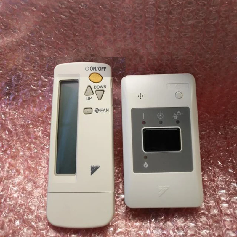 3 pcs Daikin wireless remote control set BRC4C651 BRC4C623 3P162668-1