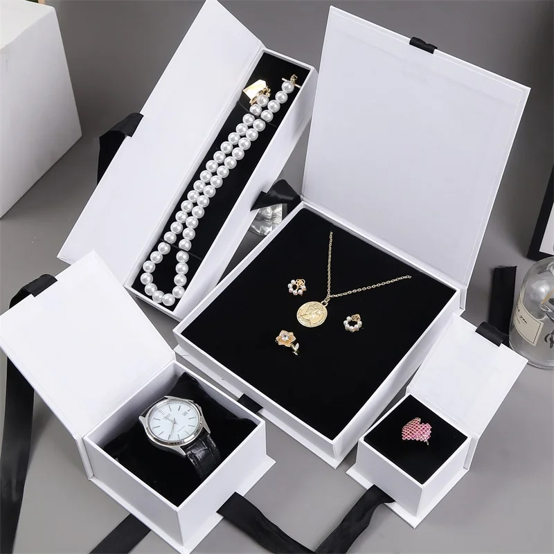 100Pcs/Lot Wholesale Luxury Paperboard Rigid Box Ribbon Closure ...