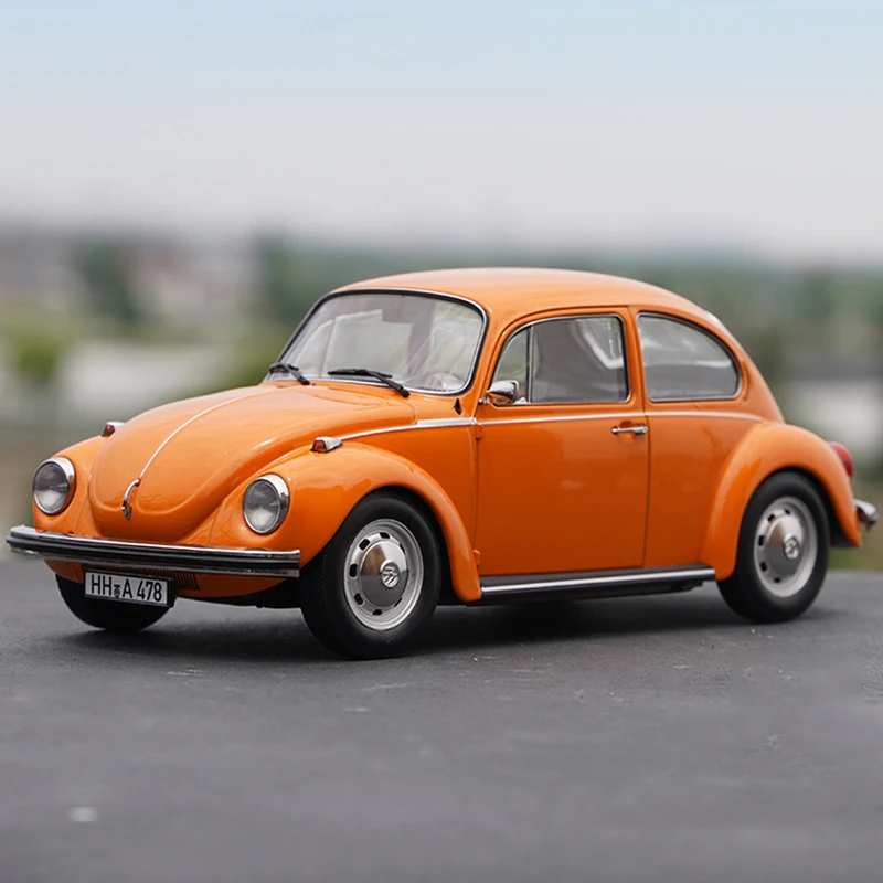 Diecast Model Car 1/18 Scale 1973 Classic Car Models Die-cast & Toy ...