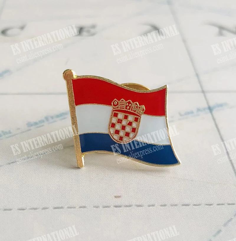 Croatia-National-Flag-Lapel-Pins-Crystal-Epoxy-Metal-Enamel-Badge-Paint ...