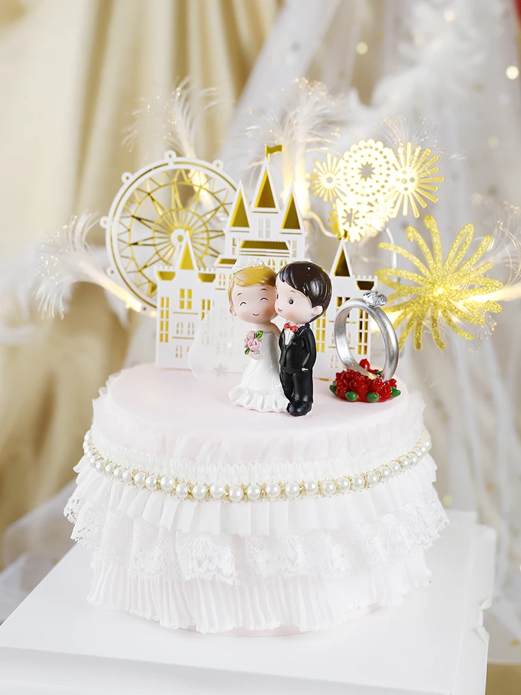 Gold wedding cake toppers 60 photos - Astyledwedding.com