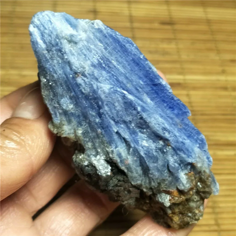 130g-blue-crystal-natural-bluestone-rough-gem-mineral-sample.jpg