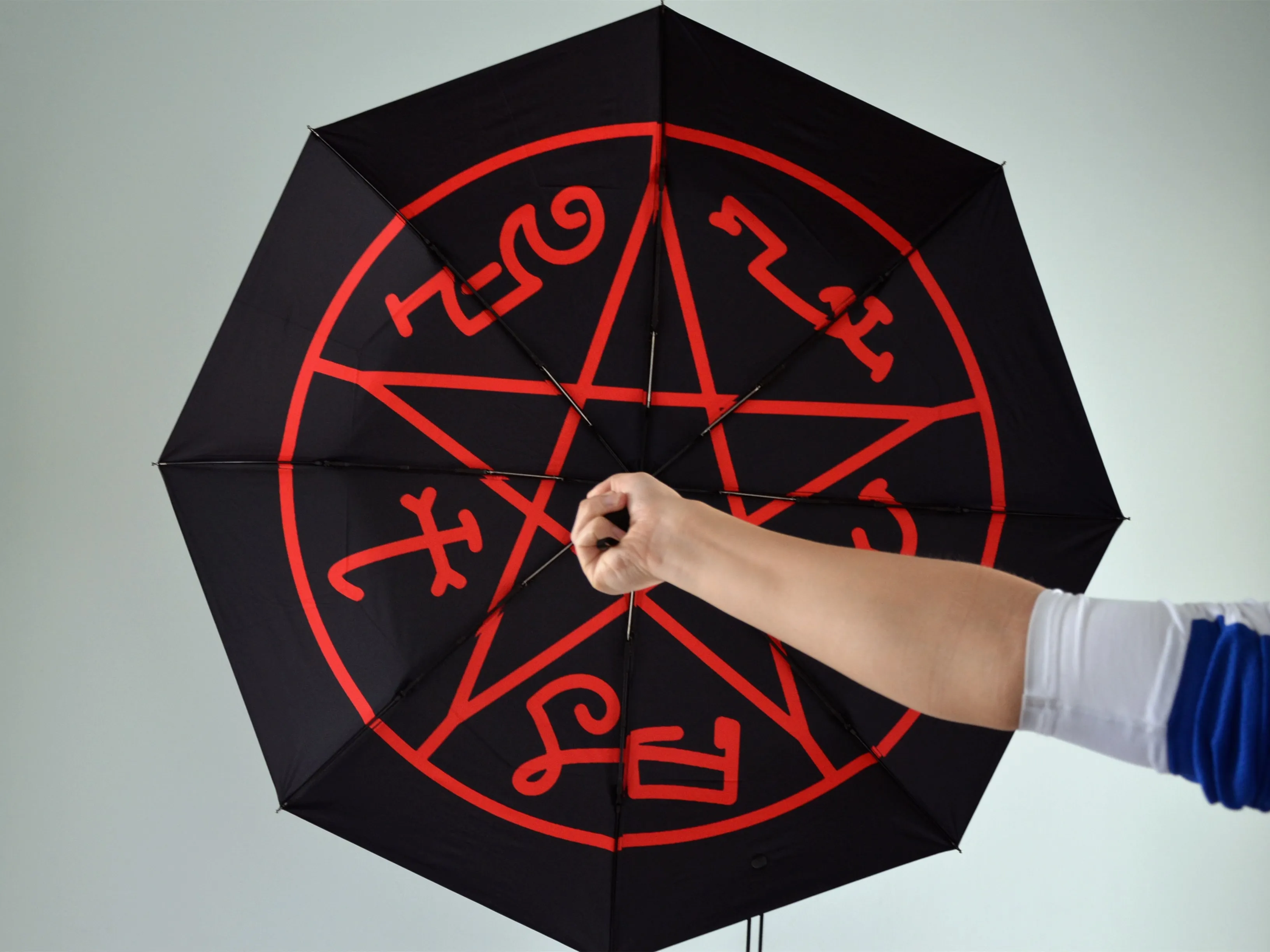 New-Supernatural-Devil-s-Trap-Waterproof-Pongee-Foldable-Sunny-Rainy-Umbrella.jpg