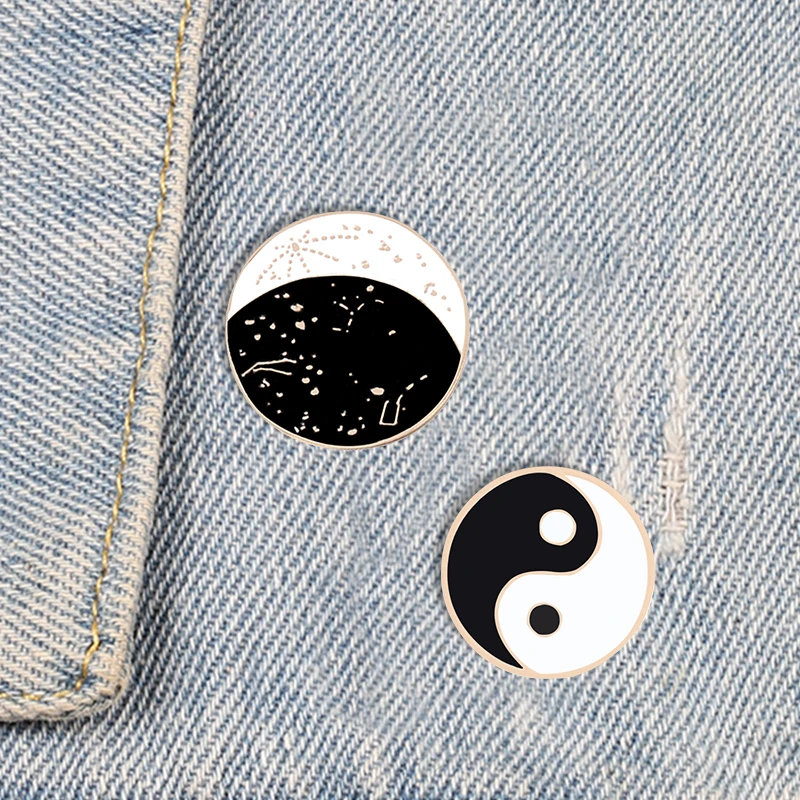 Chinese Ying Yang Tai Chi Black White Round Brooch Accessories Vintage ...