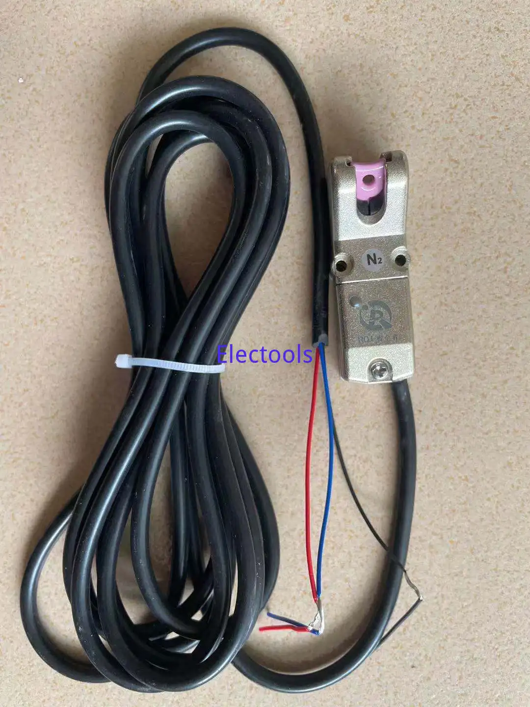 RQJ Processing Custom RQJ-N2 Sewing Machine Multi-needle Machine Wire ...