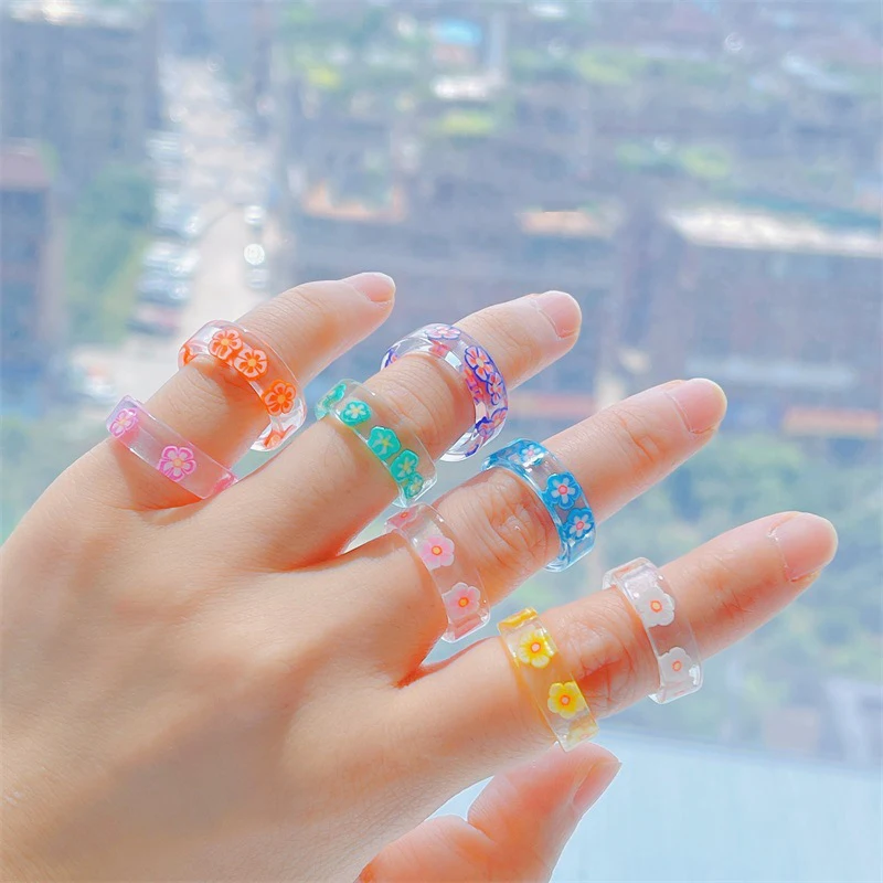 New Round Transparent Acrylic Resin Ring Geometric Flower Patch ...