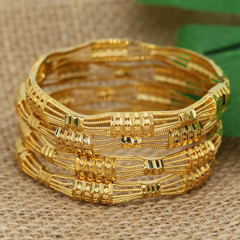 Gold Bracelet For Women And Prices In Saudi