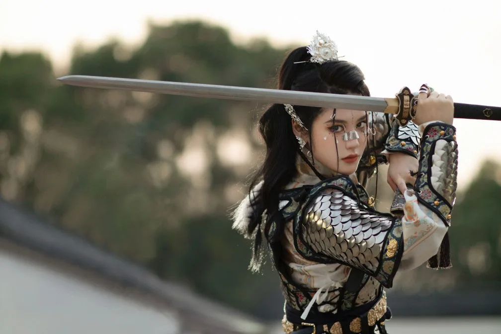 Dragonscale Armor Cosplay