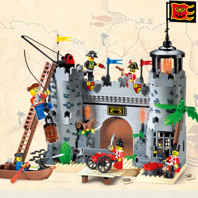 Enlighten Pirate Ships Model Compatible Warship Boats Castle Caribbean ...