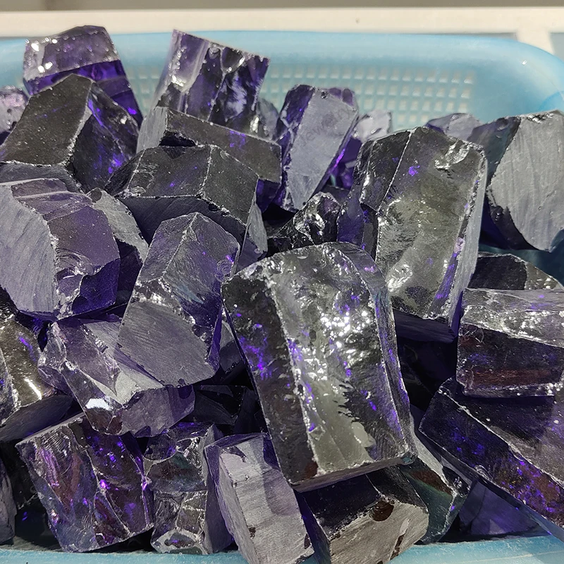 Raw Cubic Zirconia