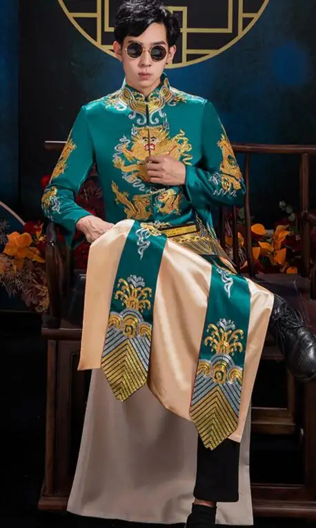 Traditional Vietnamese Clothing Men