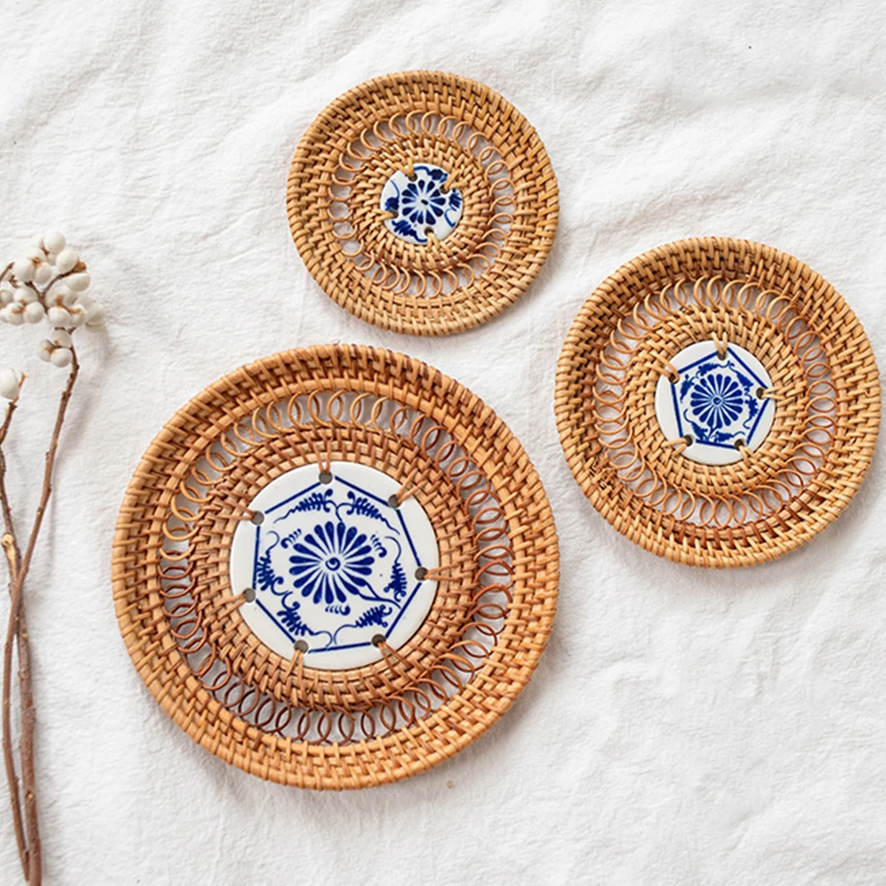 Creative Design Round Rattan Coaster