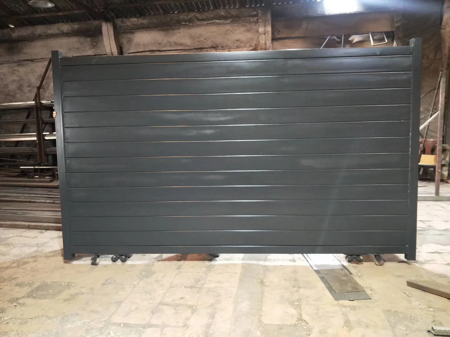 Luxury Double House Garden Security Grill Design Sliding Swing Iron Gate Driveway Gate Entrance 