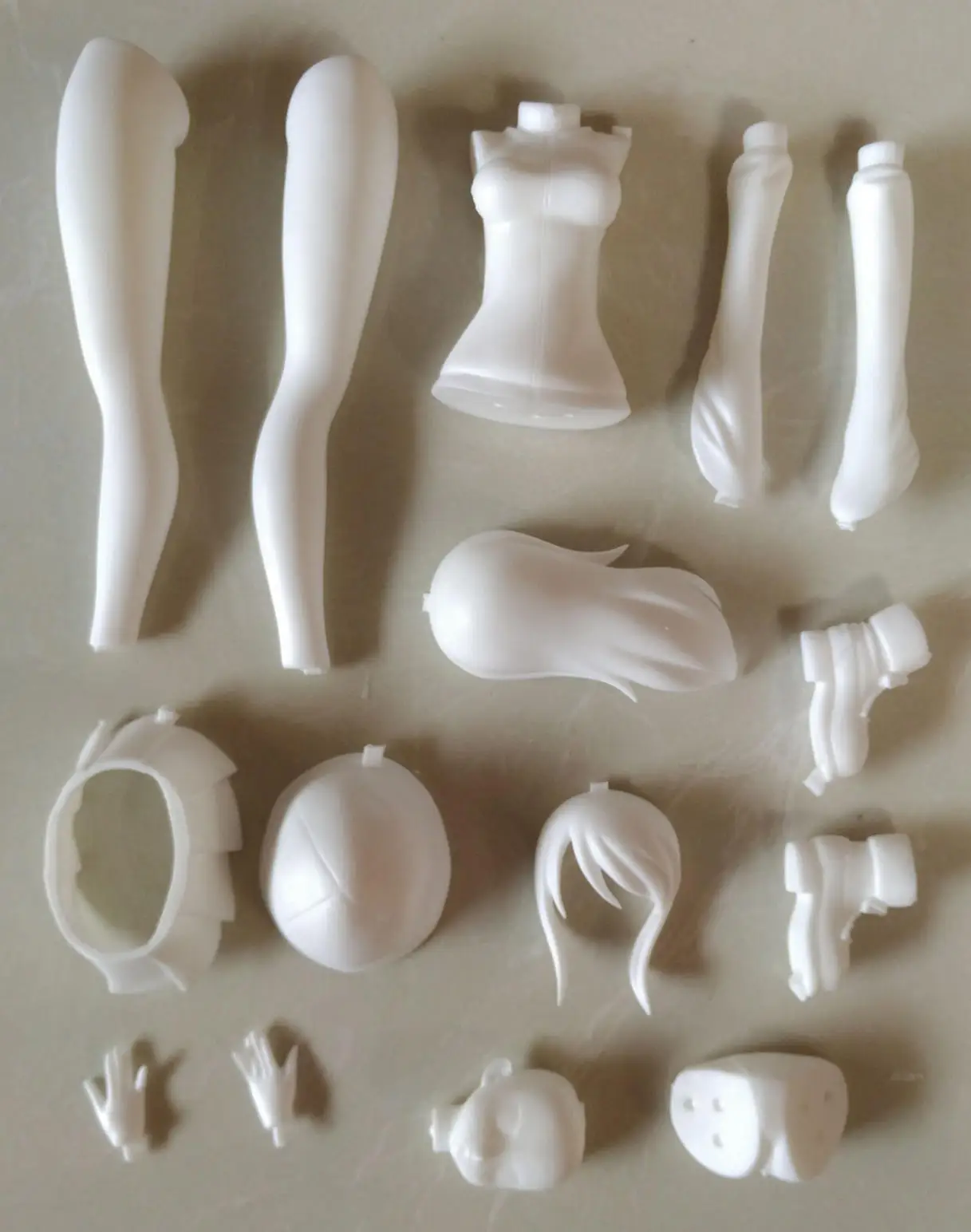 Garage Kit Unpainted Garage Resin Model Kit girl with chariots Mika ...