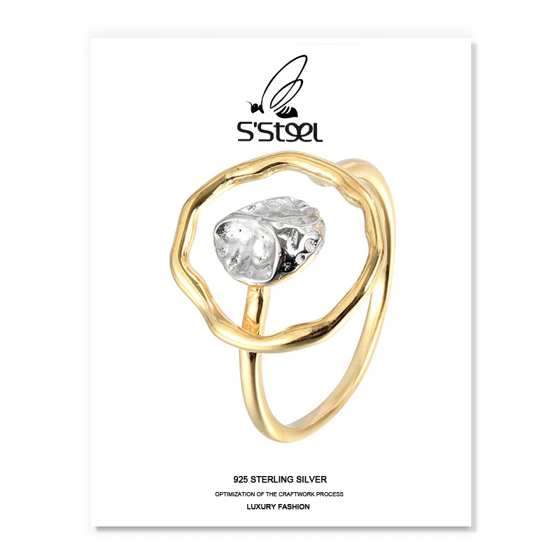 Bague dorée - Anneaux pour dames - Chevalière Tendance