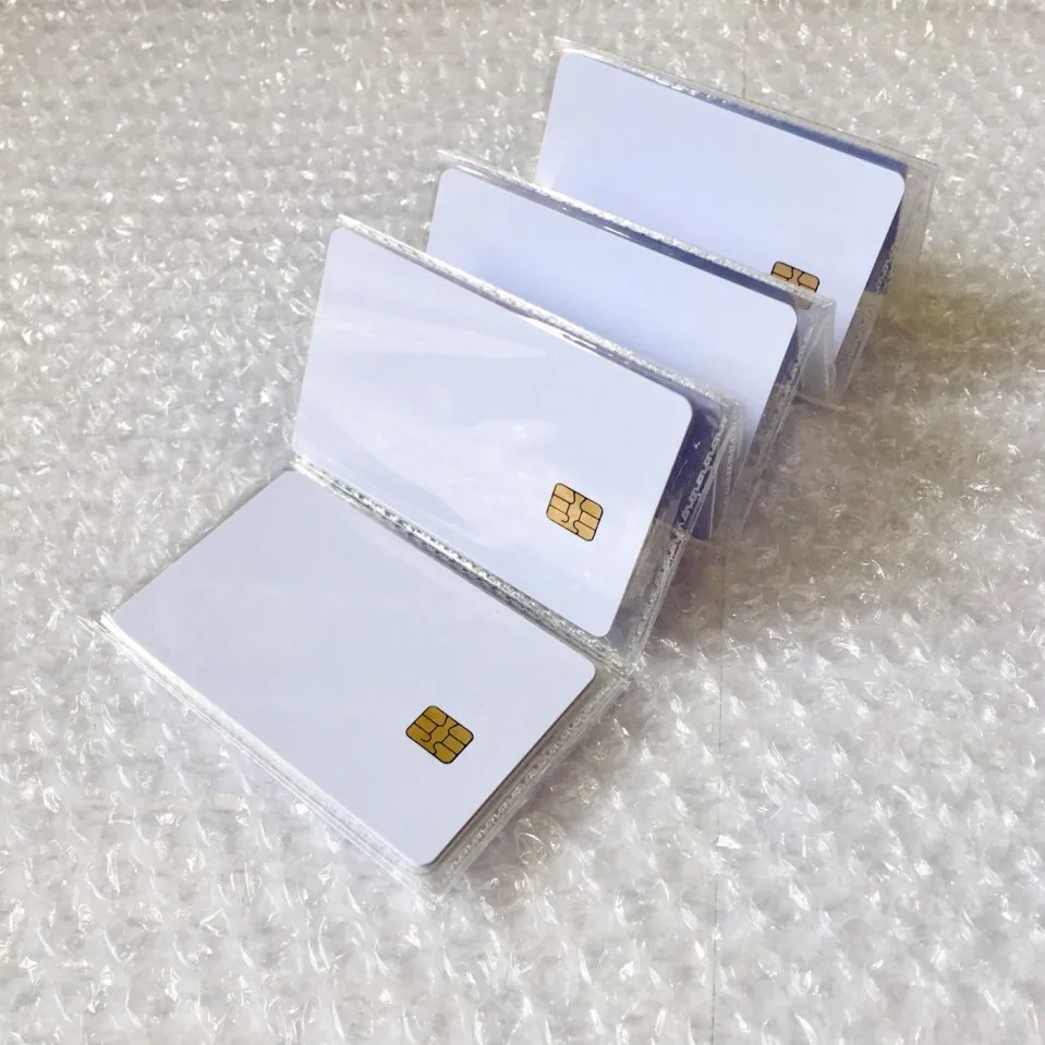 100 Db Üres Pvc Sle-4442 Ic Kártya / Iso7816-3 Sim Contact Card Sle4442 ...