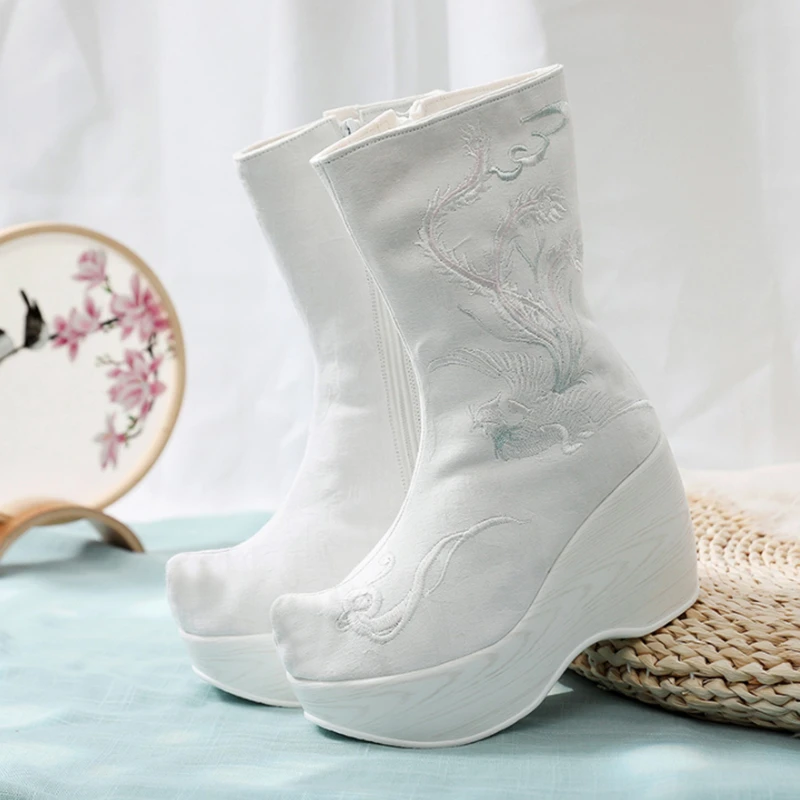 Chinese Hanfu Embroidered Boots Shoes Women Winter Vintage Hanfu High ...