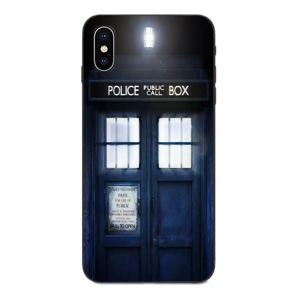 police box,policeofficer - 伤感说说吧