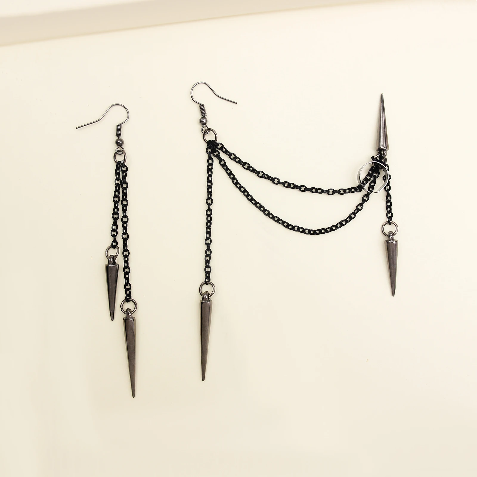 Pendientes-largos-de-estilo-Punk-para-mujer-aretes-con-remaches-cadena ...