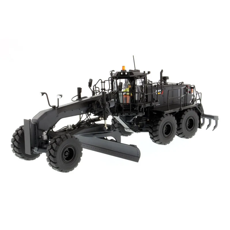 DM-85522-Cat-18M3-Motor-Grader-Edisi-Khusus-Dalam-Finishing-Onyx-Hitam.jpg