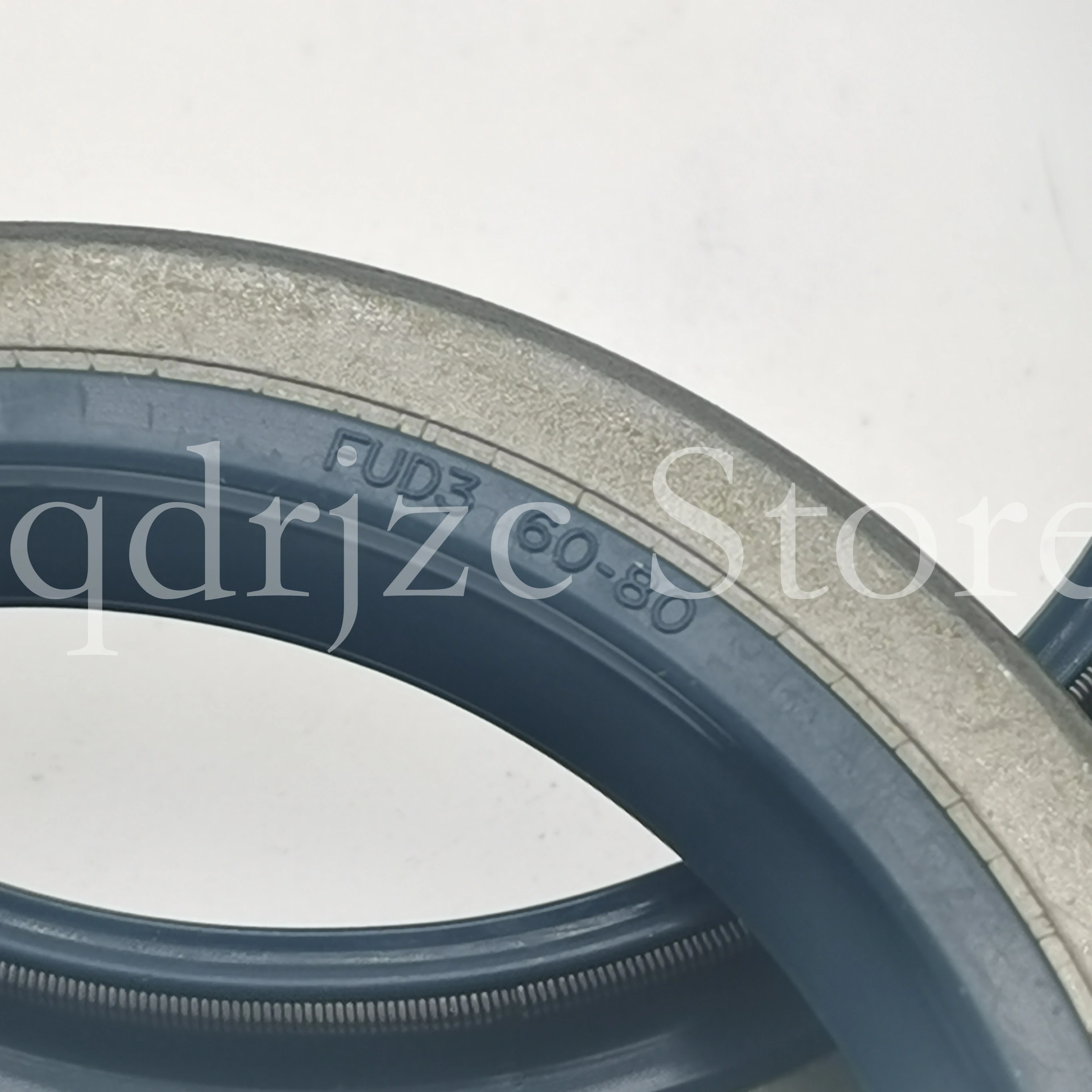 CFW-oil-seal-B1FUD2-60-80-8-outer-skeleton-seal-FUD3-60-80.jpg